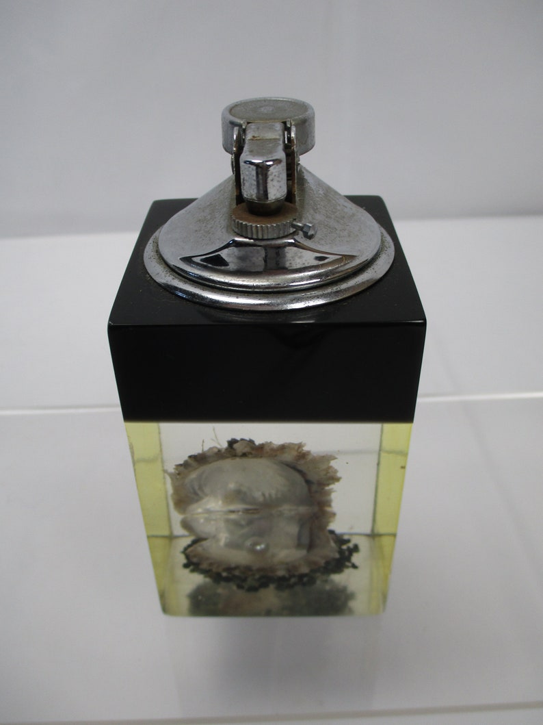 1960's Lucite Table Lighter With an Oyster and Pearl in the Center - Etsy