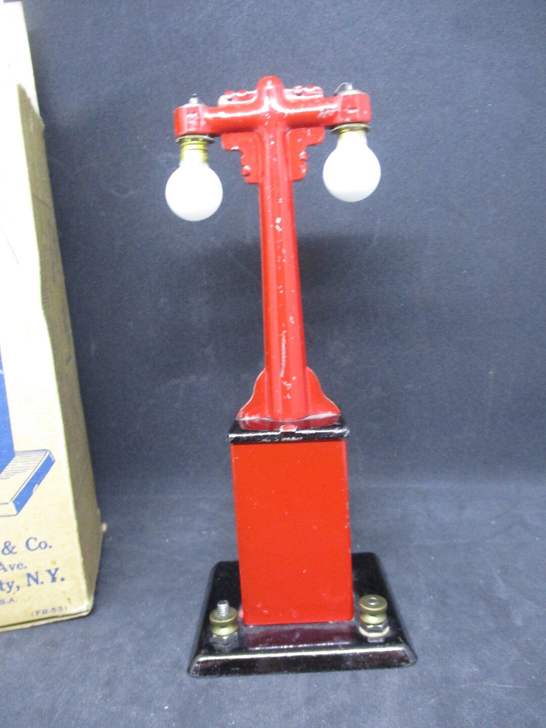 Louis Marx & Company Electric Double Light Lamp Post With Original Box ...
