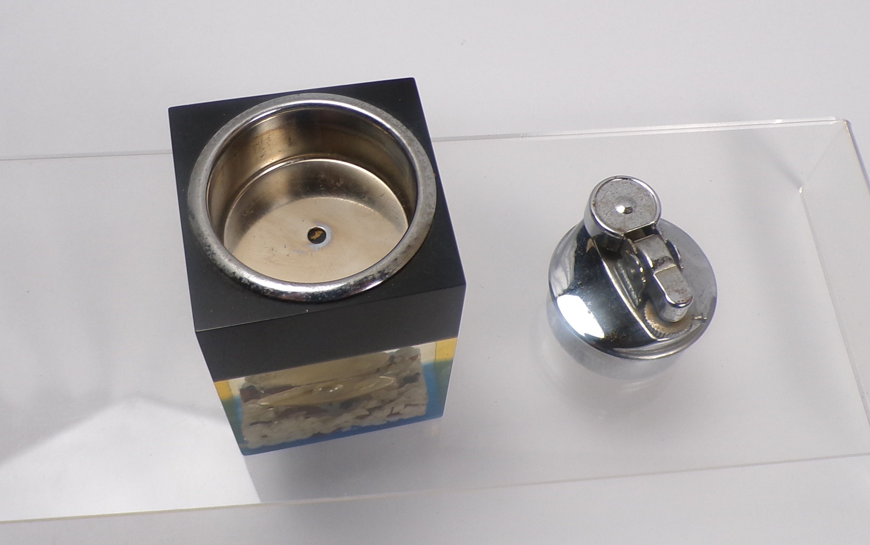 Lucite Table Lighter With Clam Shell and Pearl in the Center - Etsy