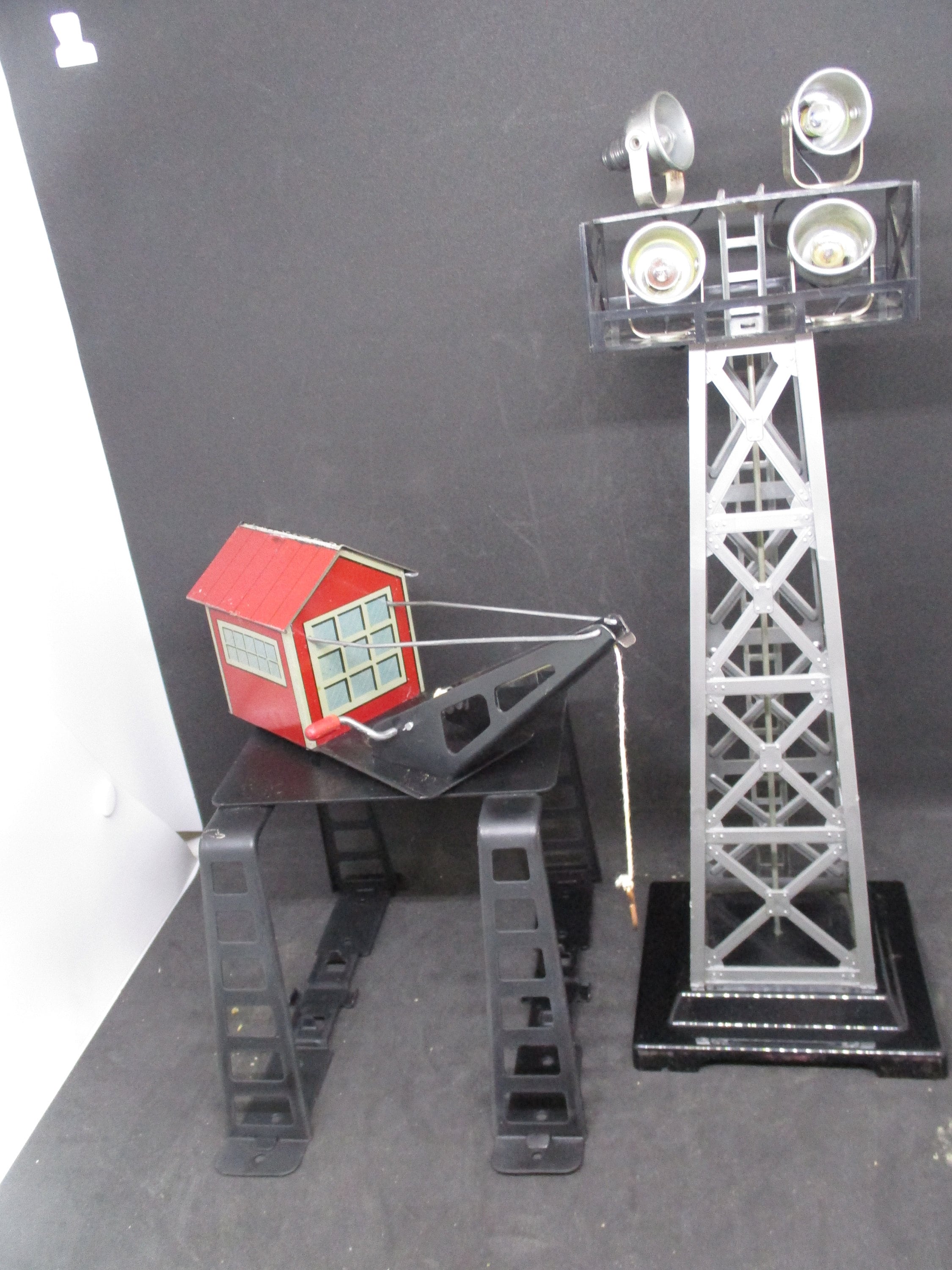 Marx Train Flood Light Tower and Over the Track Crane - Etsy