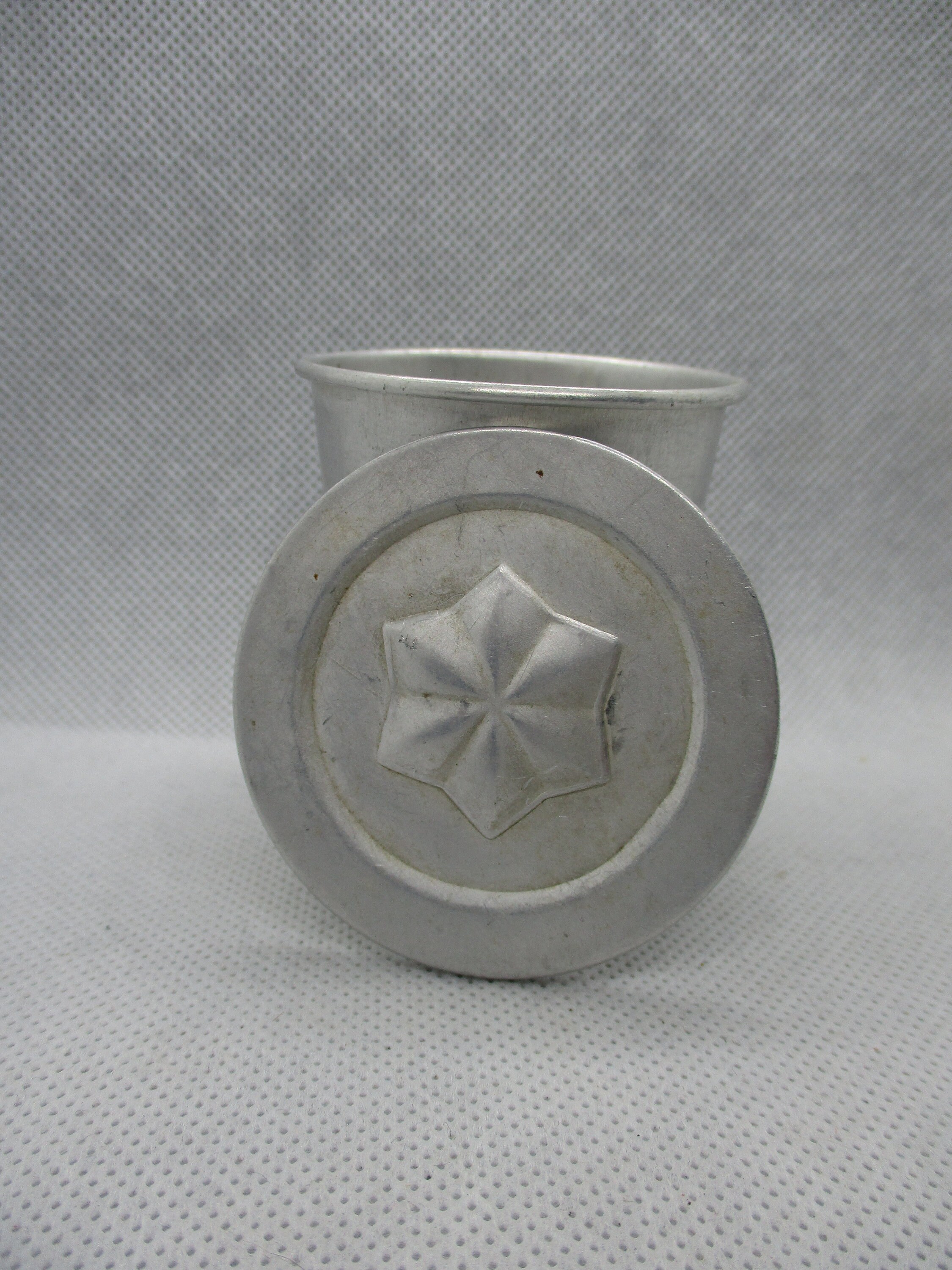 Vintage Tin Collapsible Cup With a Nautical Star - Etsy