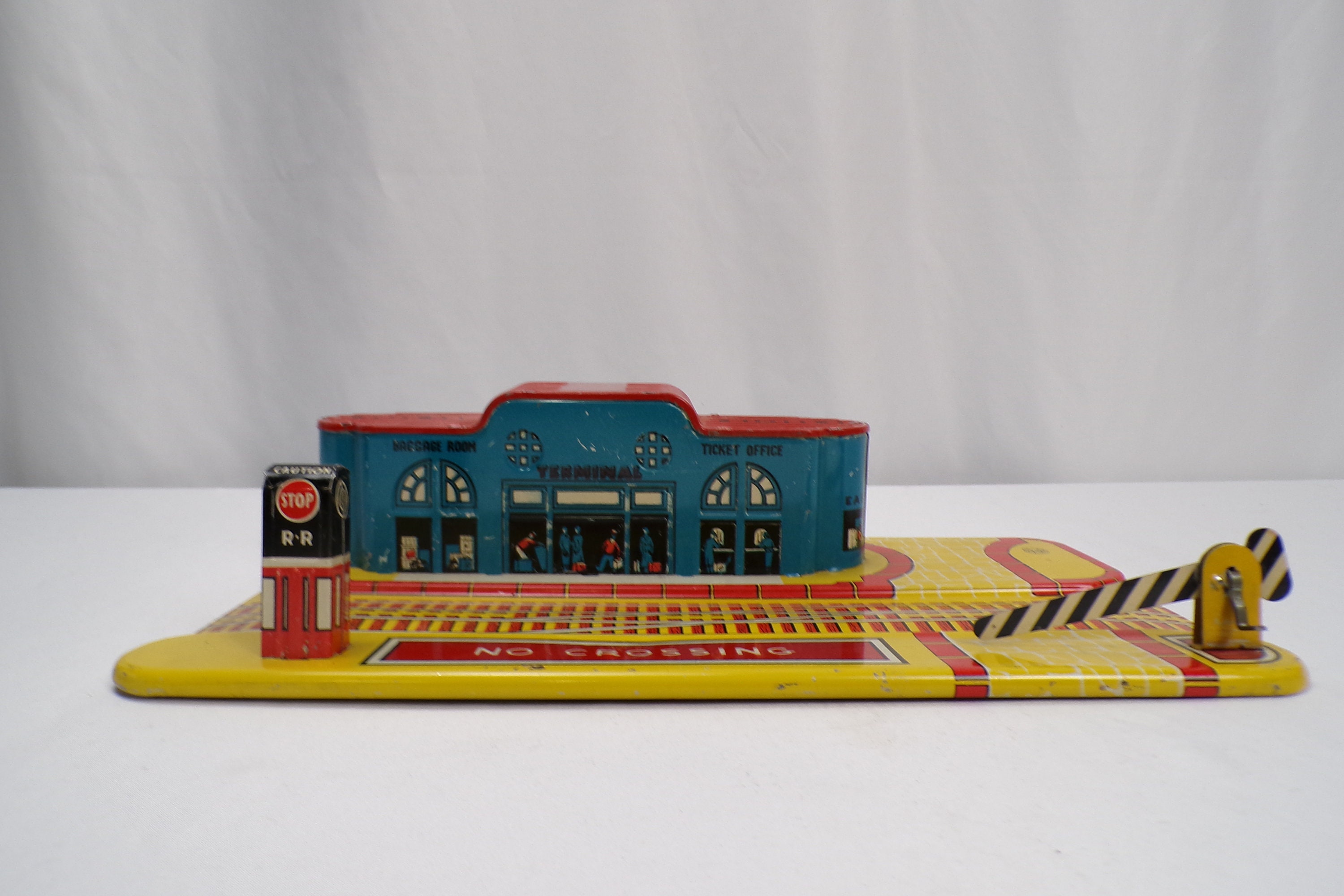 Marx Toys Tin Union Station Model Train Station (blue and Yellow) - Etsy