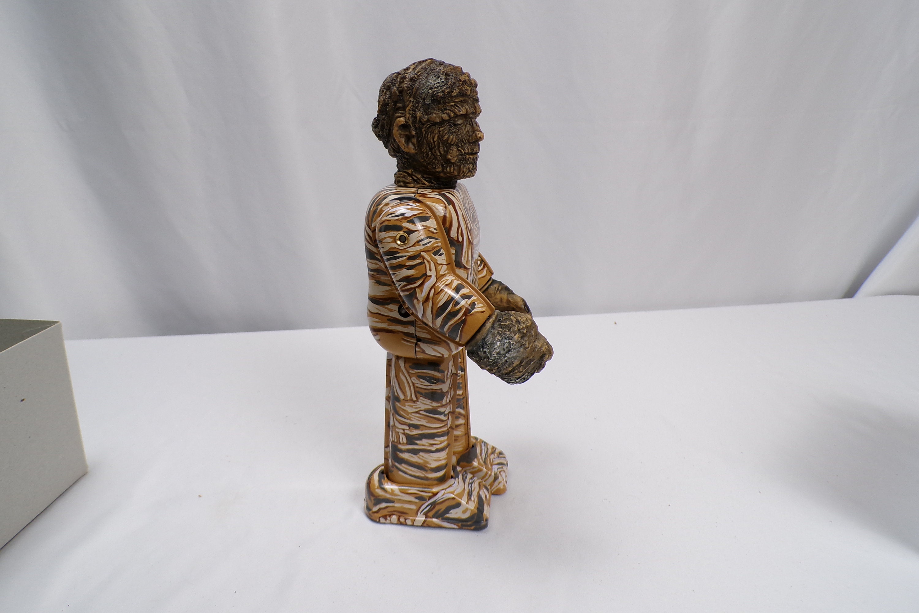 Universal Monsters "the Mummy" Tin Wind Up - Etsy