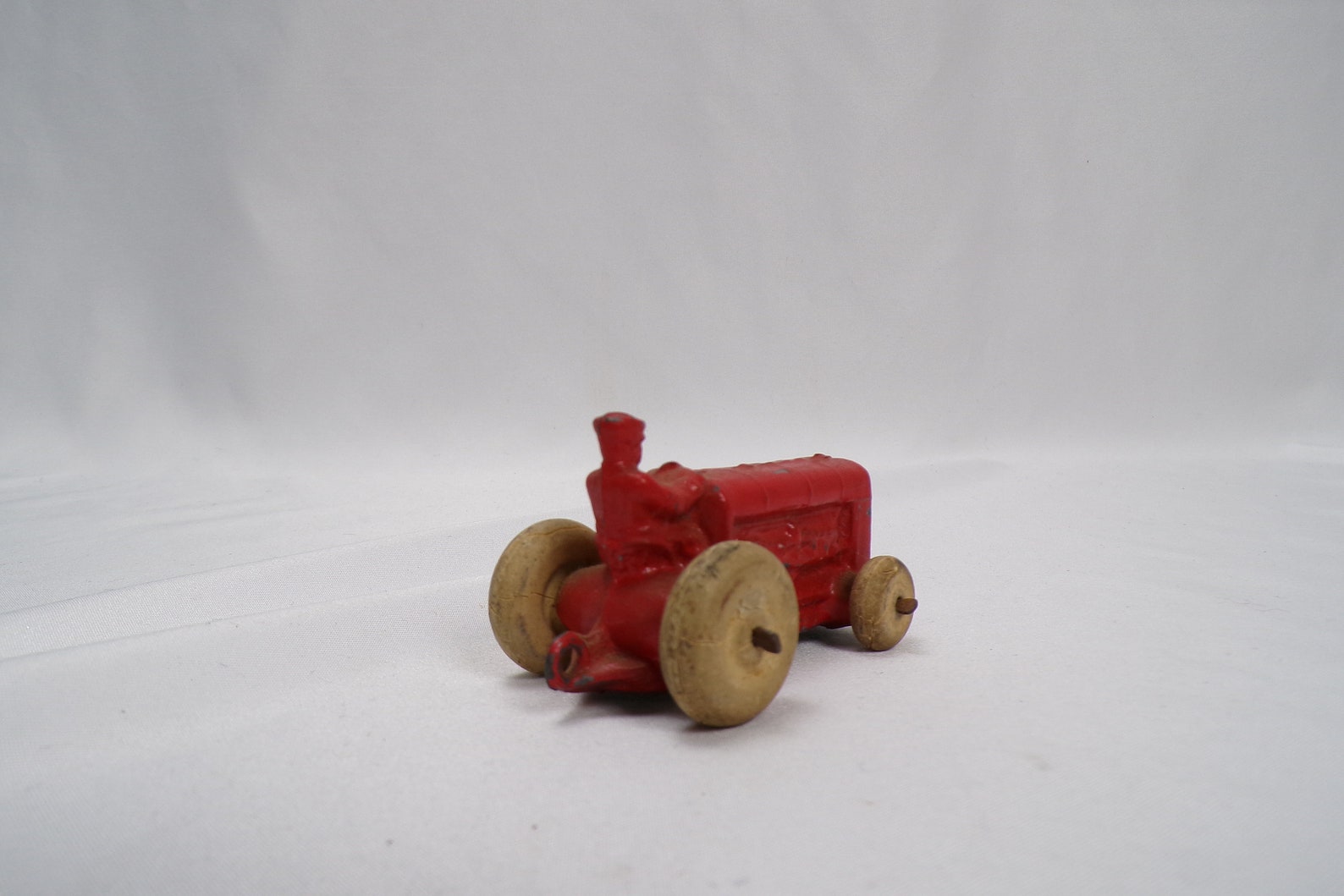 Barclay Small Red Toy Fordson Tractor (1930s) - Etsy