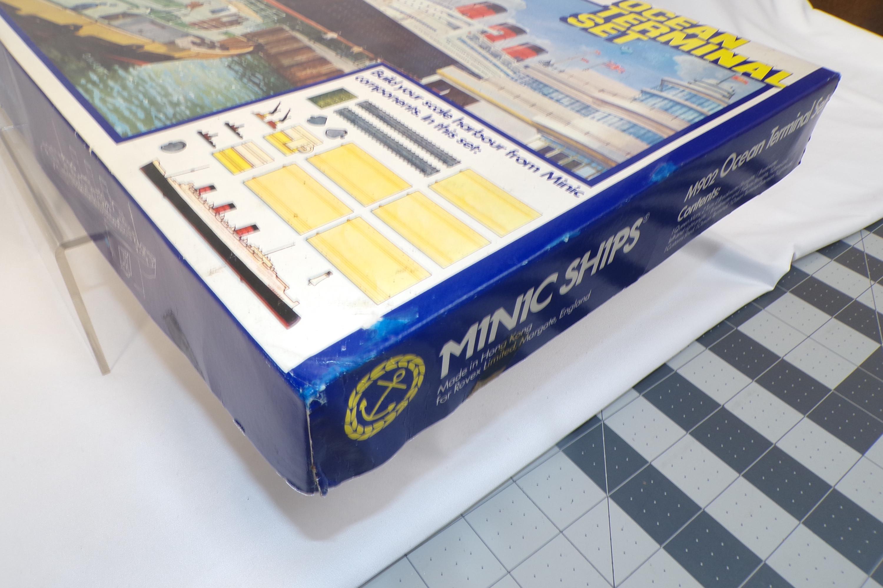 Hornby Minic Ships 1:1200 Scale Diecast Ocean Terminal Set M902 - Etsy