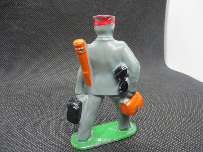 Manoil Train Bellhop Metal Figure (1930s) - Etsy