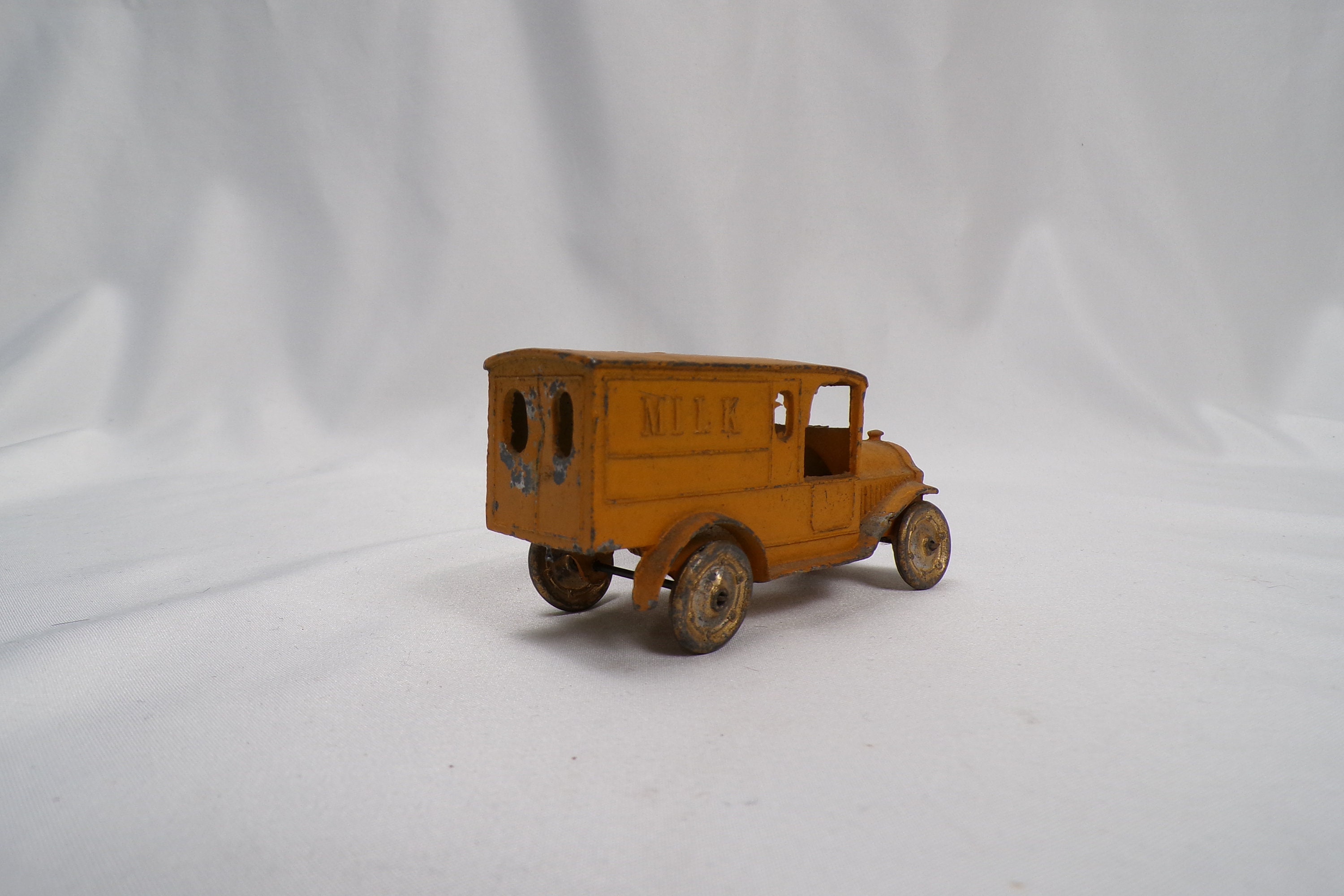 Tootsie Toy Yellow Milk Delivery Van (federal Vans) - Etsy