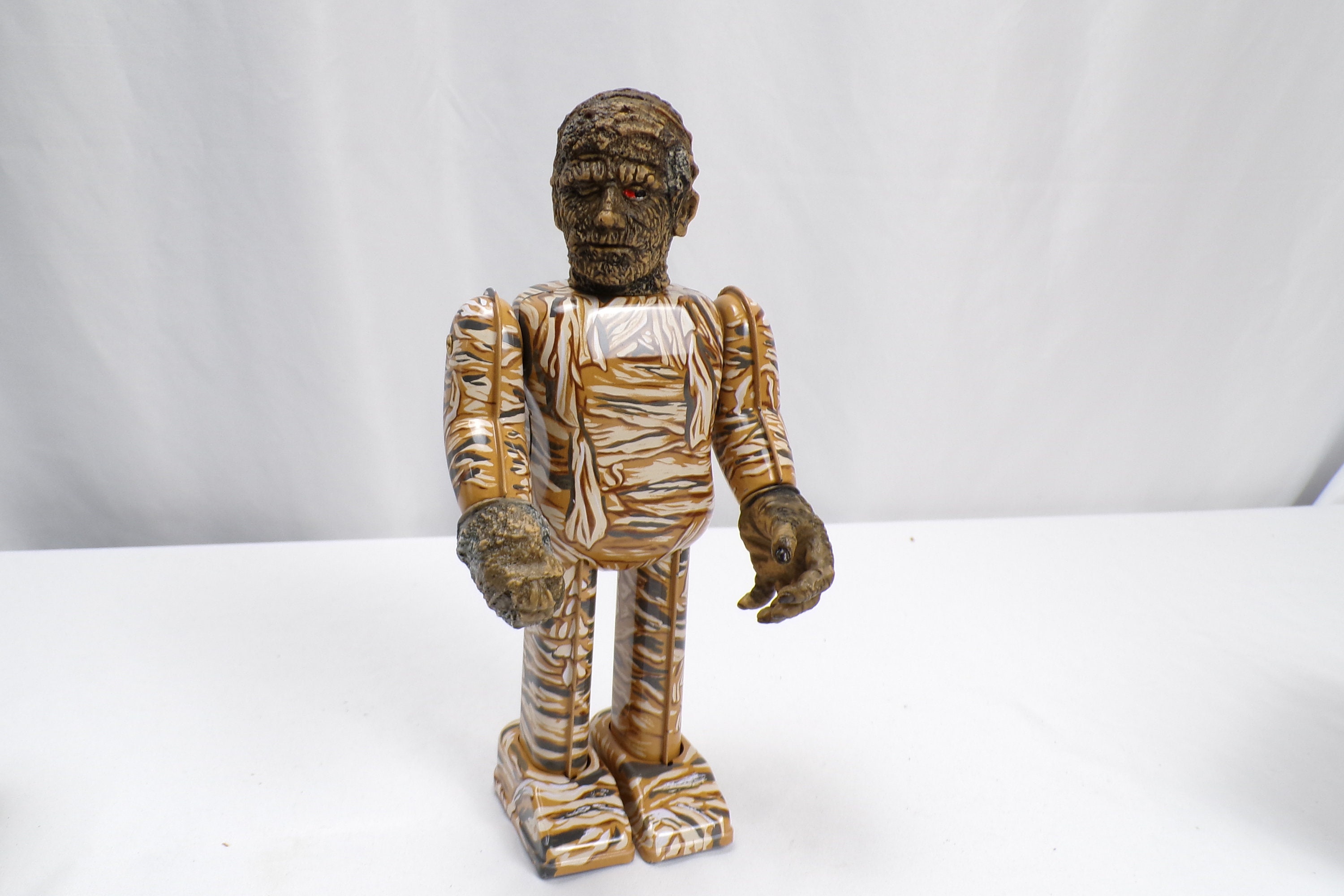 Universal Monsters "the Mummy" Tin Wind Up - Etsy