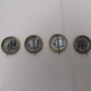 Kellogg's Pep Pins - Uncle Walt, Skeezix, Uncle Avery, and Nina From ...