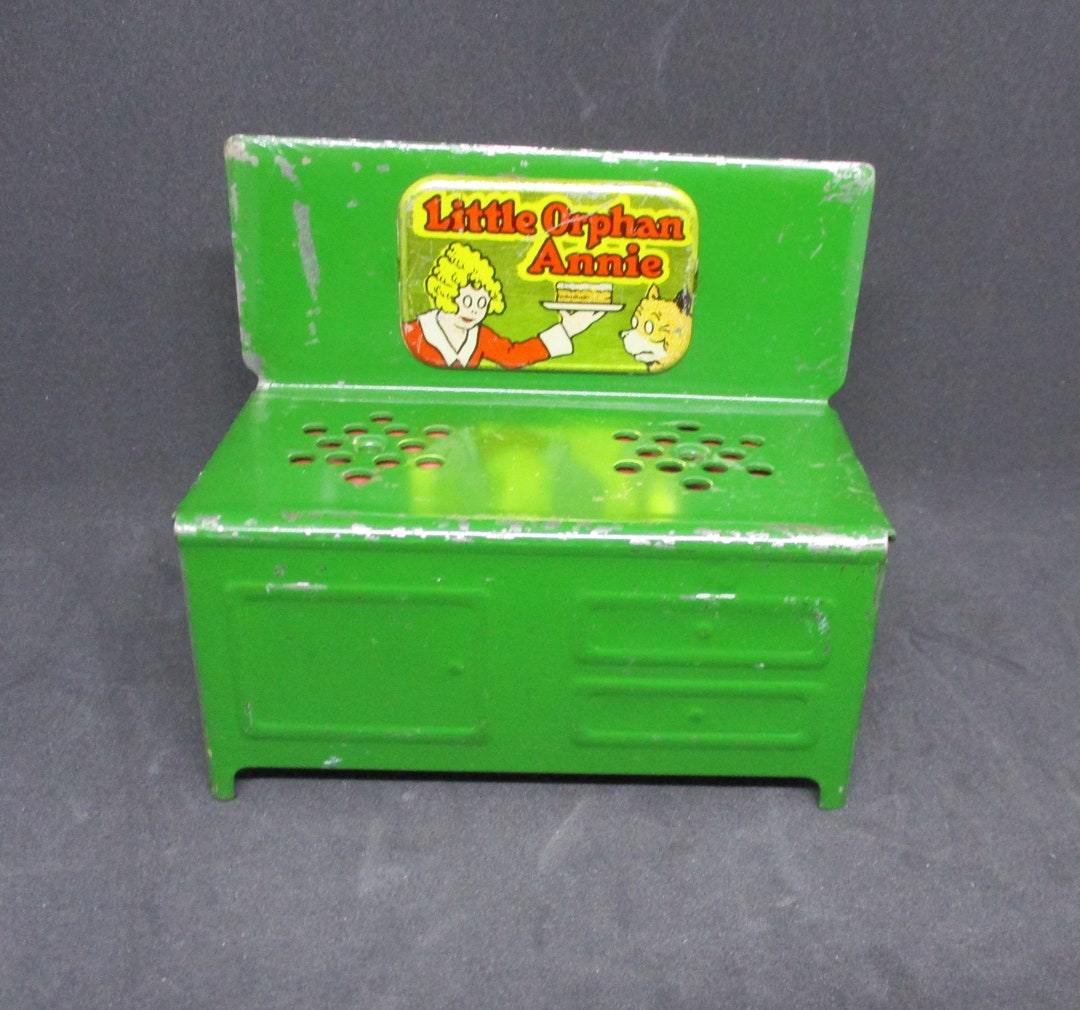 Vintage Little Orphan Annie Metal Toy Stove (1930s) - Etsy