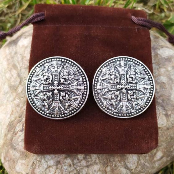 Nordic Brooch - Etsy