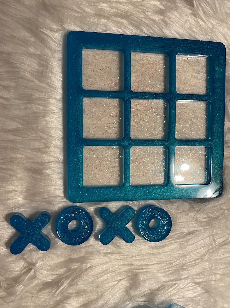 Large Tic Tac Toe Board With X & O Pieces - Etsy