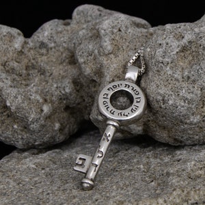Key Necklace Men Kabbalah Amulet Key Necklaces for Women Jewish Gifts ...