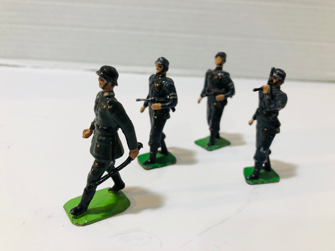 Vintage Lead WW2 German Soldiers Lot of Four Figures - Etsy