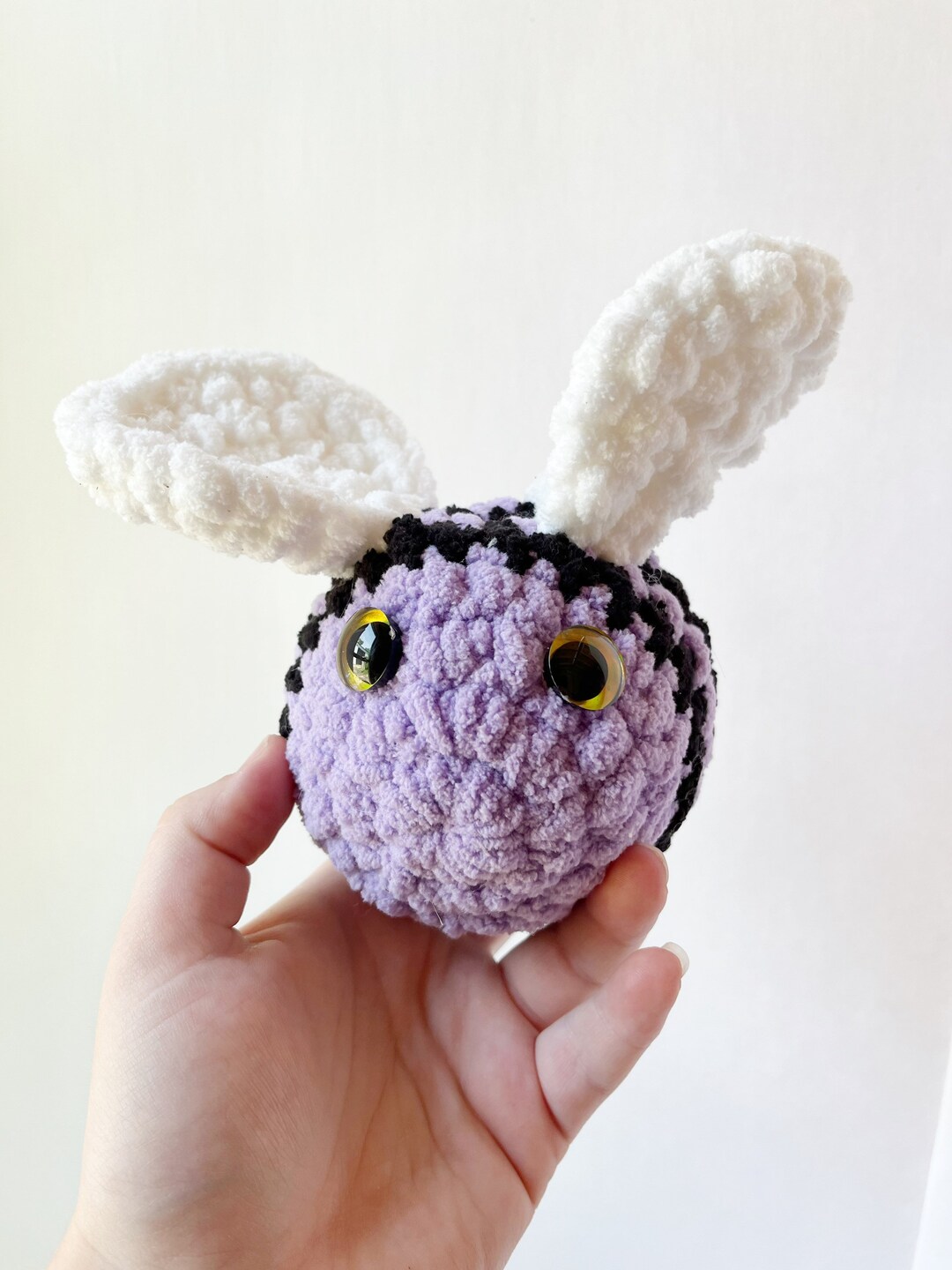 Bee, Bee Plushie, Crochet Bee Plushie, Bee Stuffed Animal, Small Bee ...