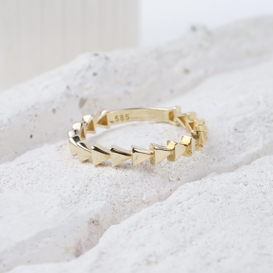 14K Gold Herringbone Ring, Arrow Braided Gold Band, Wedding Gold Ring ...