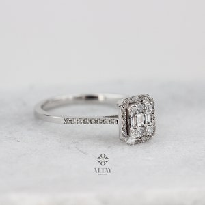 14K Gold Baguette Diamond Ring, Brilliant Diamond Engagement Ring ...