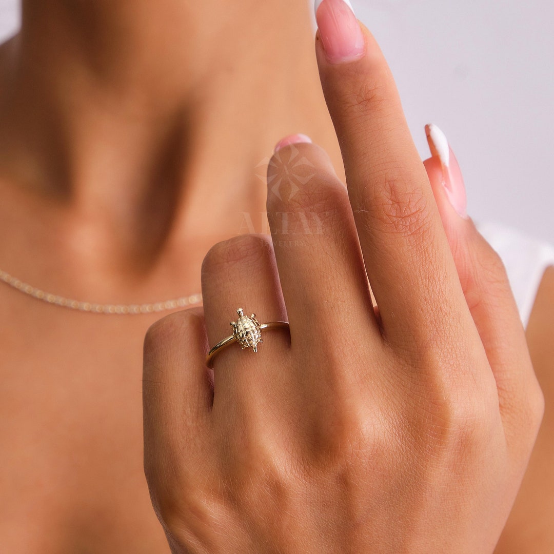 14K Gold Turtle Ring, Gold Sea Turtle Band, Tortoise Stackable Ring ...