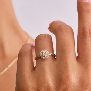 14K Gold Initial Ring, Round Signet Ring, Engraved Pinky Ring, Personalized Stacking Ring, Chain ...