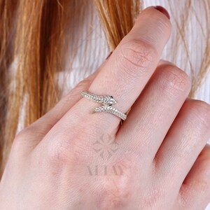 14K Gold Snake Ring, Serpent Band Ring, Dainty Stacking Animal Ring ...