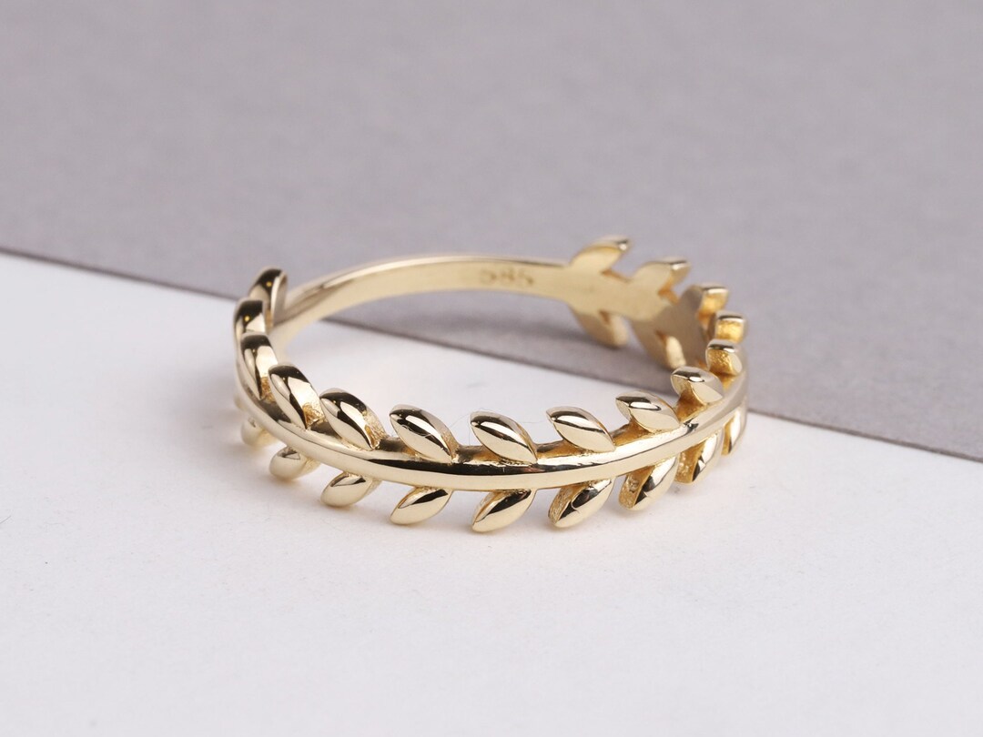 14K Gold Laurel Wreath Ring, Vine Wedding Band Ring, Dainty Flower Stackable Ring, Flower ...