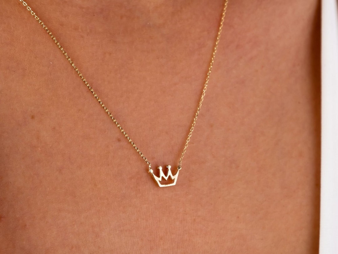 14K Gold Crown Necklace, Tiny Solid Gold Crown Necklace, Delicate Crown ...