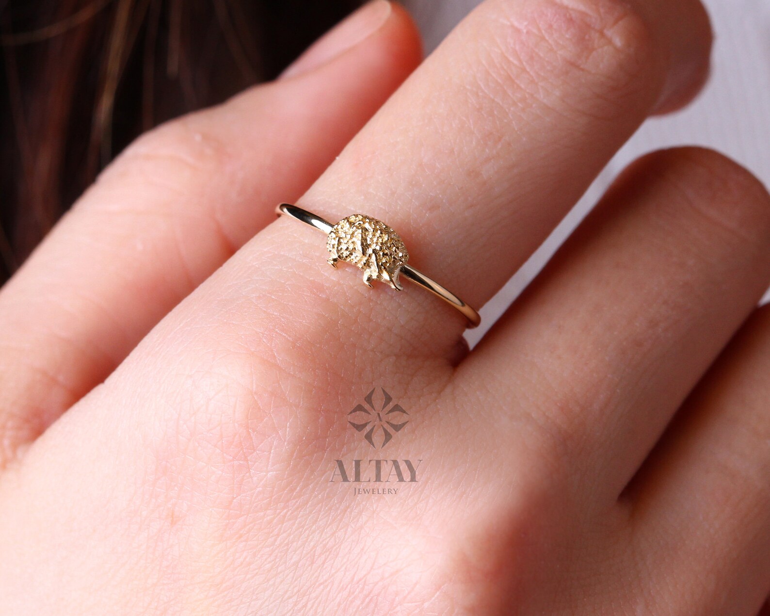 14K Gold Hedgehog Ring, Tiny Hedgehog Animal Ring, Unique Pointer ...