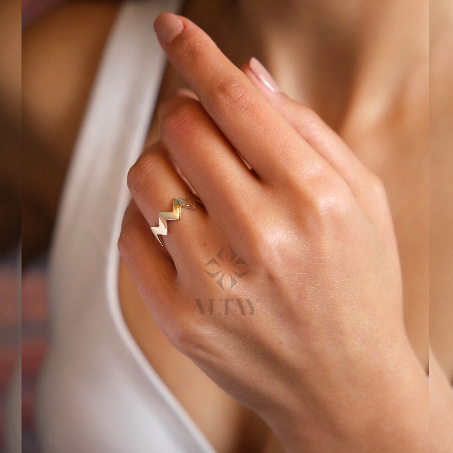 14K Gold Zigzag Ring, Tiny Gold Ring, Statement Ring, Wave Ring, Unique Design, Minimalist Gold ...