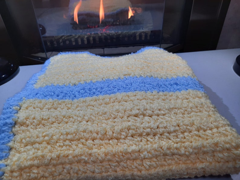 Hand Crocheted Terryspun Soft Cuddly Baby Blanket / Baby Bath - Etsy