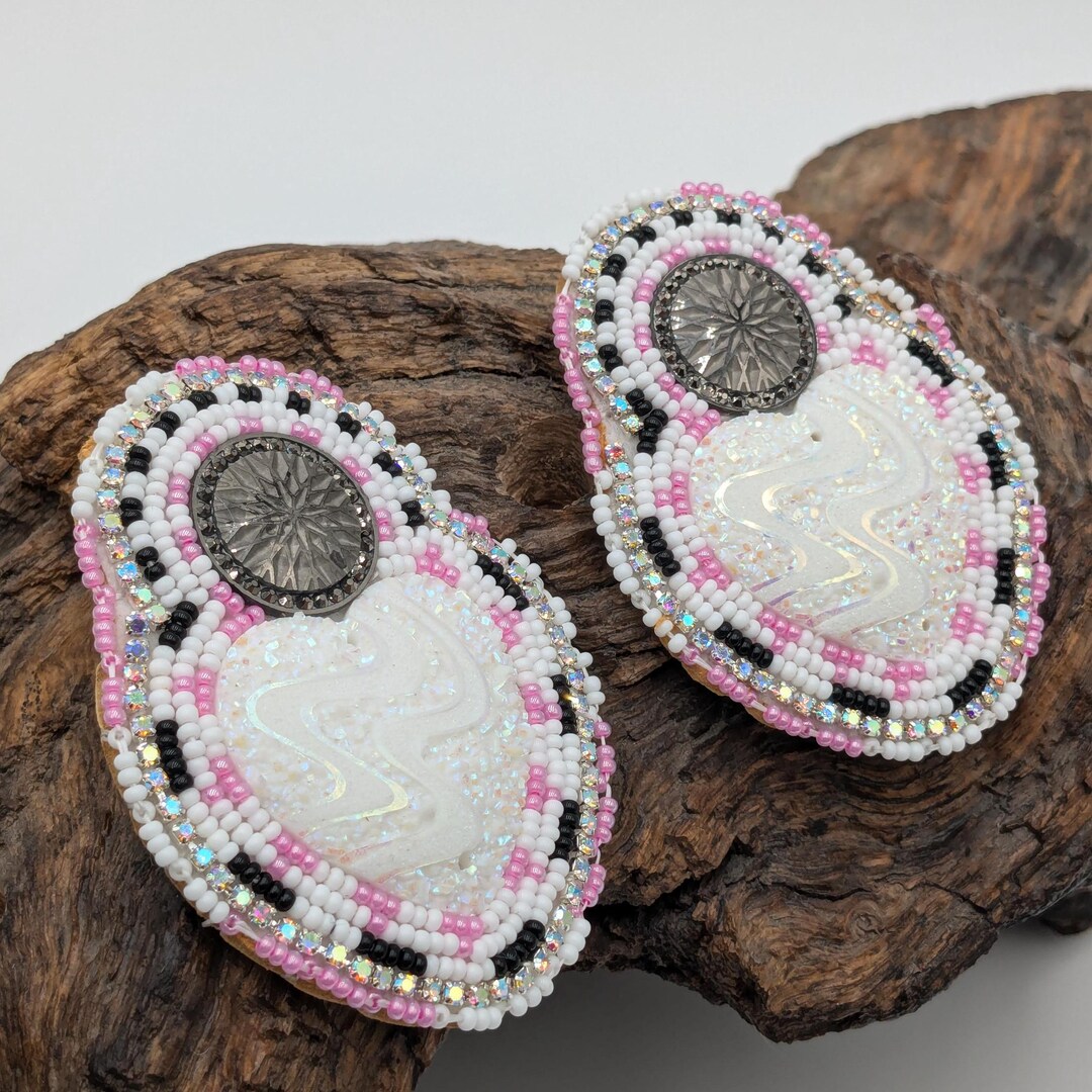 Beautiful White Hand Beaded Double Centered Earrings Ojibwe/anishinaabe ...