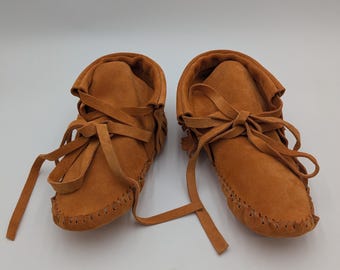 Anishinaabe/ojibwe Handmade Leather Moccasins - Free Shipping - Etsy
