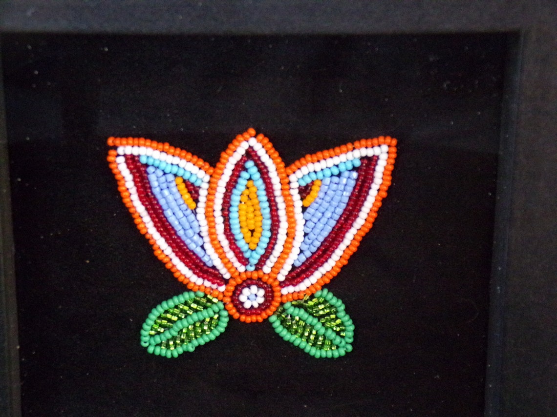 Traditional Ojibwe/anishinaabe Framed Floral Beadwork | Etsy