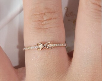 Gold Infinity Wedding Band - Etsy