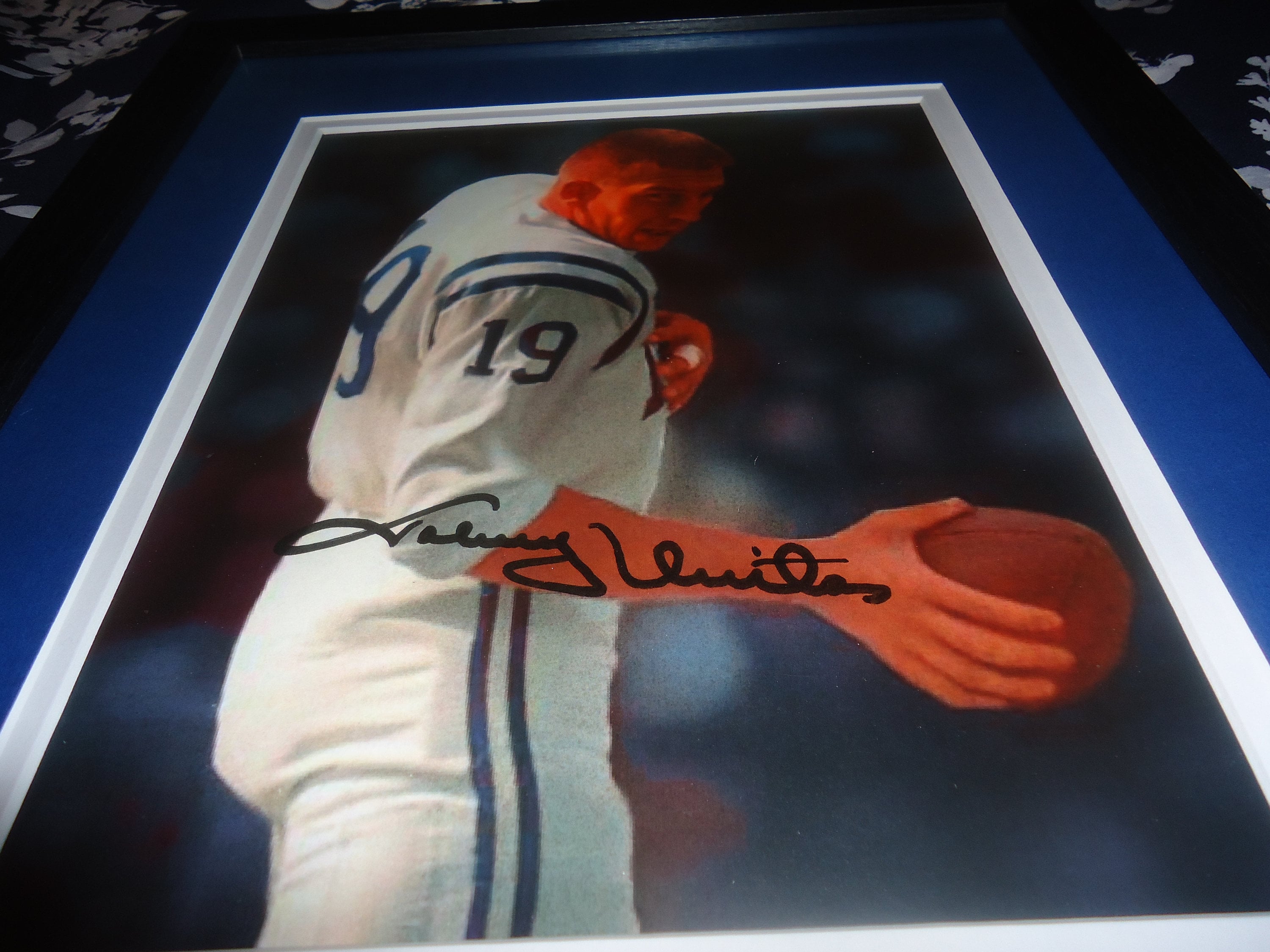 Johnny Unitas Autographed 8x10 Photo Framed & Matted Baltimore Colts ...