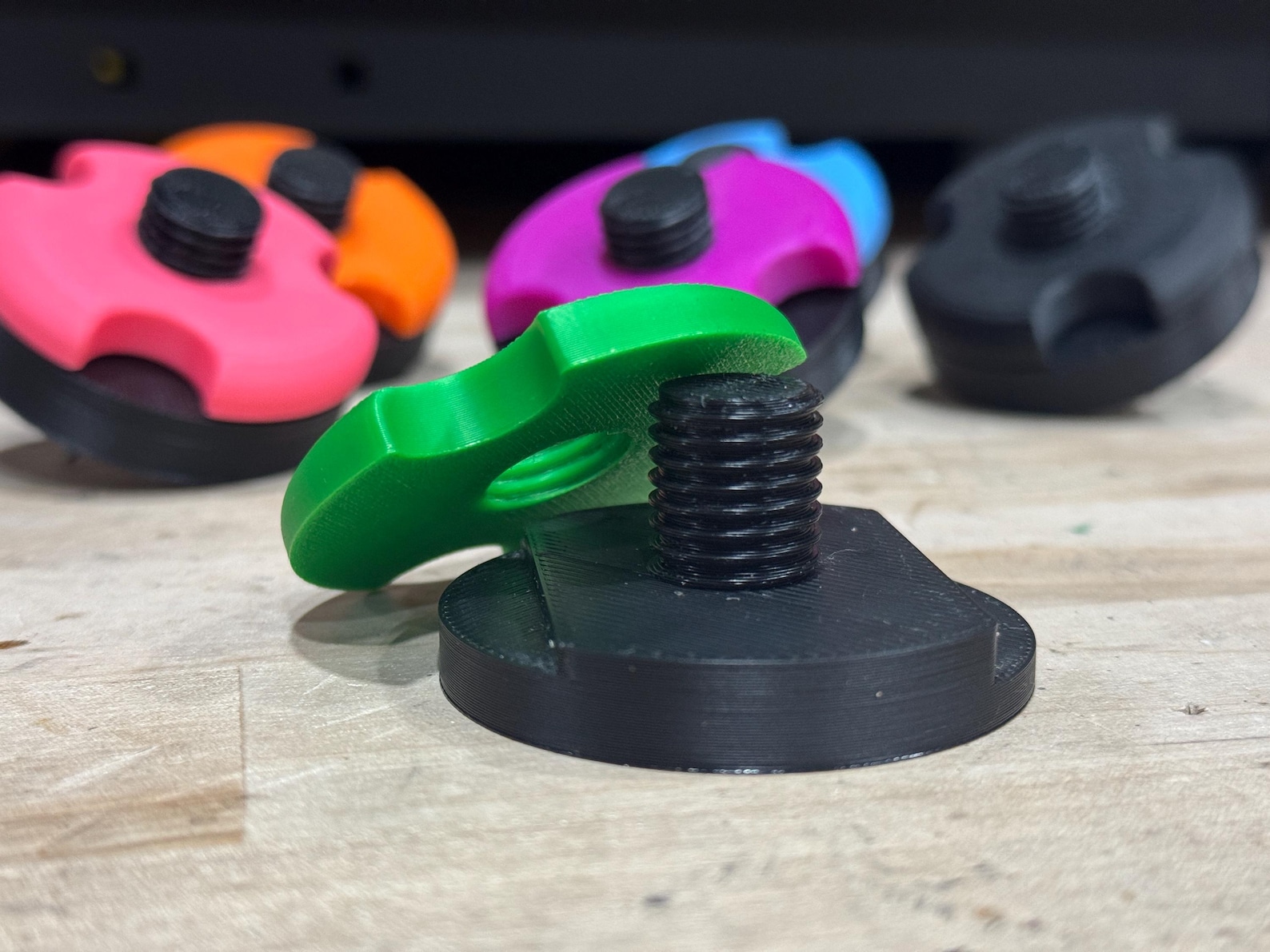 Magneriser™ Anti-flashback Magnetic Riser for CO2 Lasers - Etsy