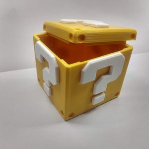 Super Mario Question Box Decor - Retro Gaming Room Decoration - Geek Gift & Collector's Item ...