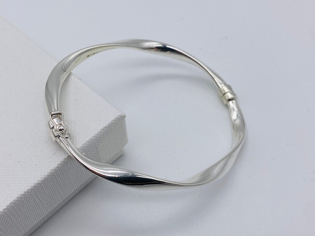 925 Sterling Silver Twisted Hinged Bangle | Plain Twisted Women Bangle ...