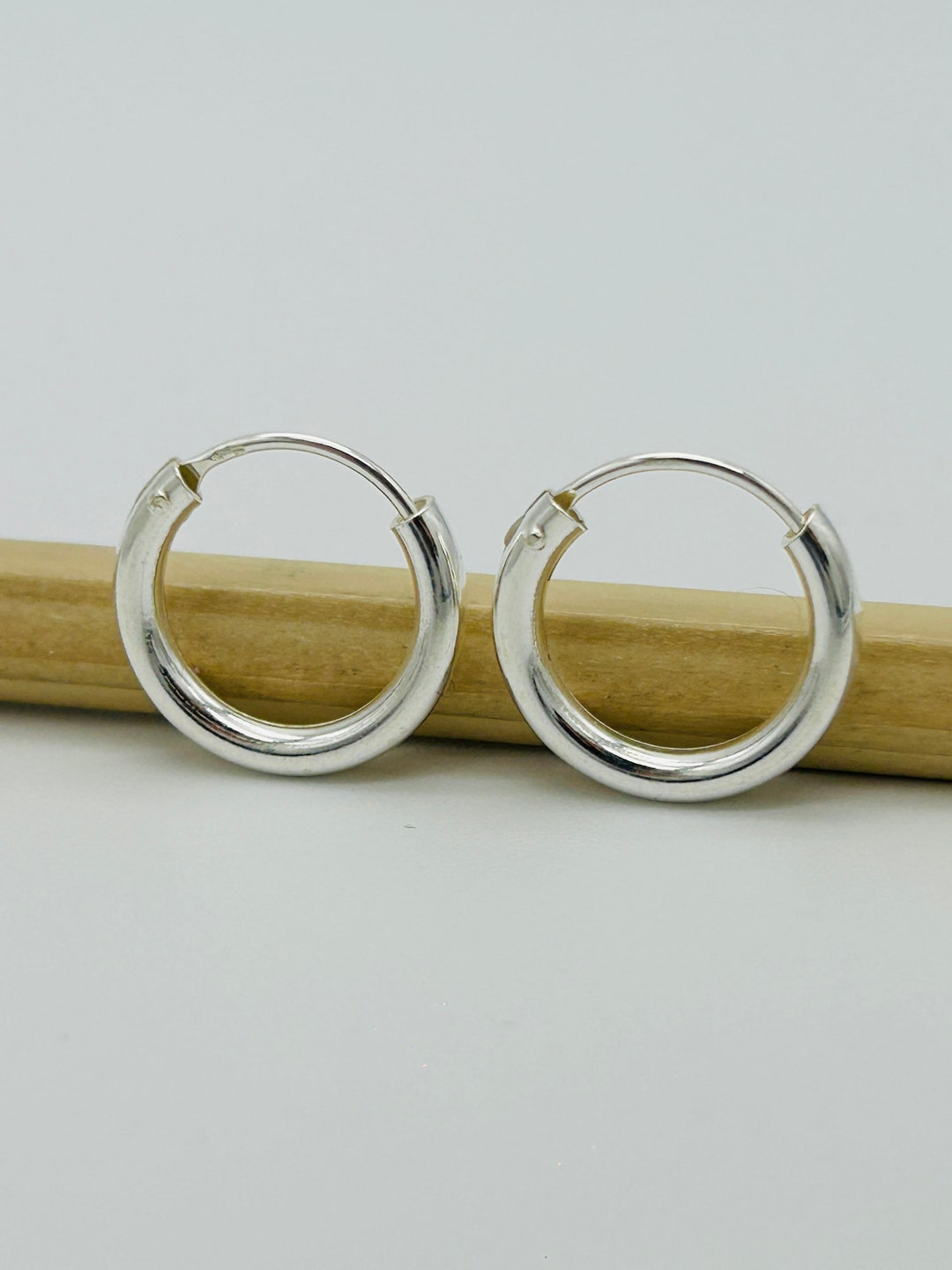 925 Sterling Silver 2.5mm Sleeper Earring | Round Hinged Hoop Earring | Thick Sleeper Eaarring ...
