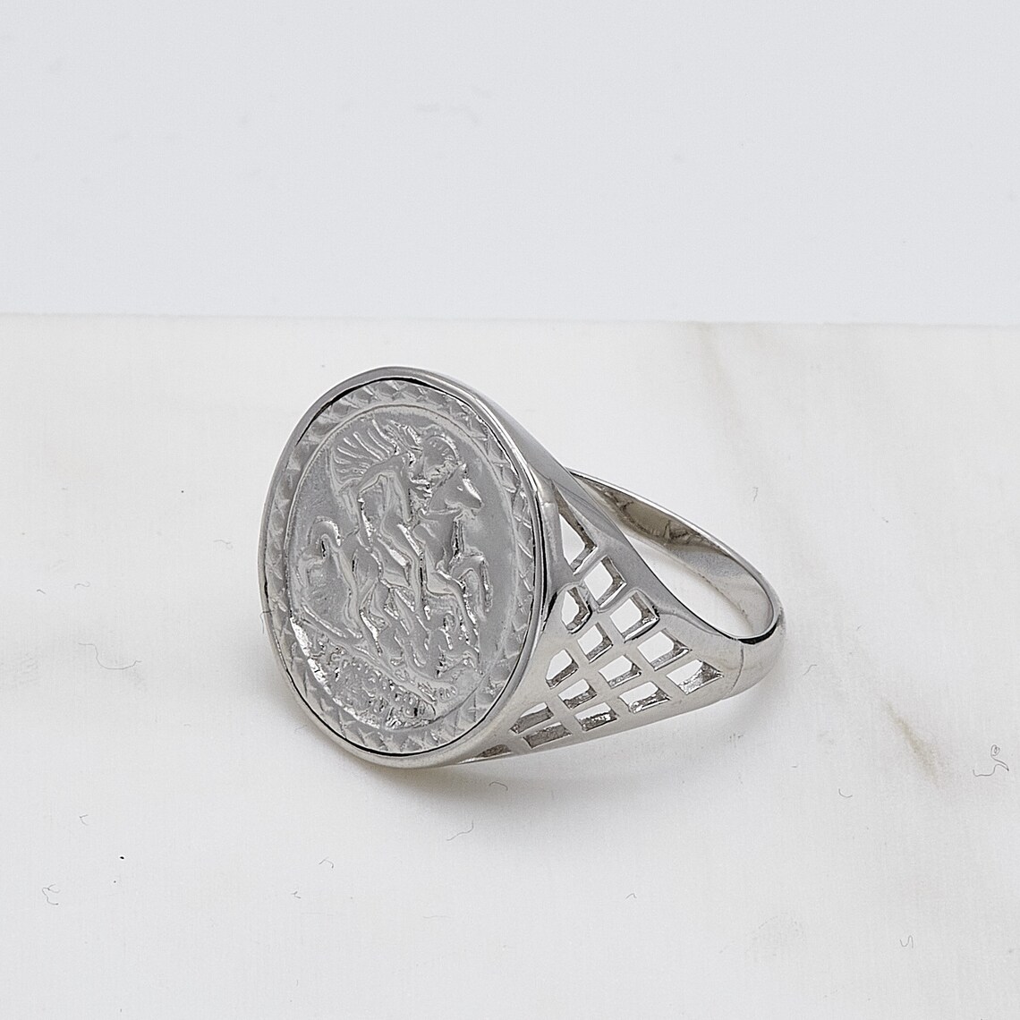 925 Sterling Silver Mens Saint George Sovereign Ring | Traditional ...