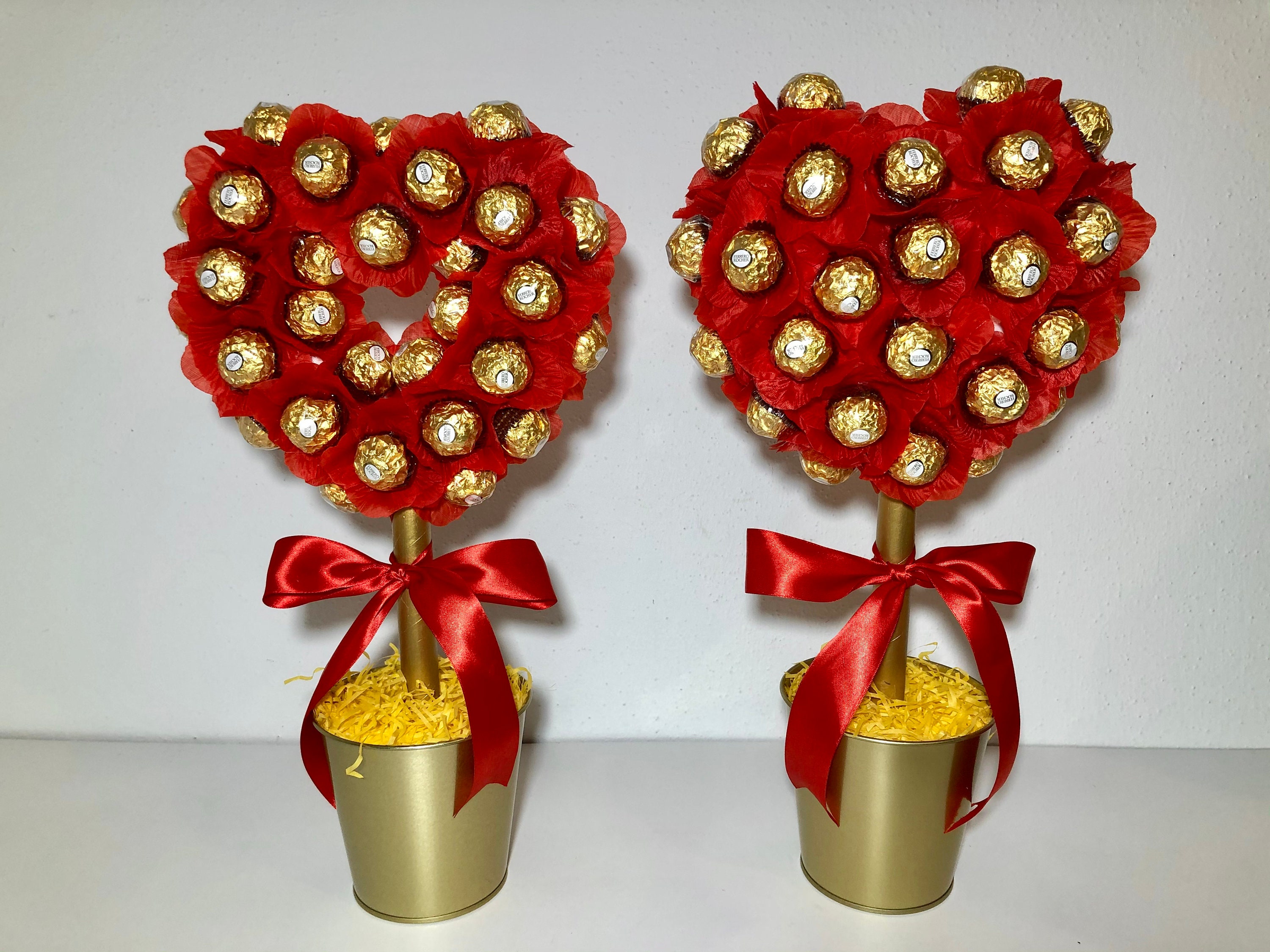 Ferrero Rocher Heart Tree & Personalized Card Bouquet of Chocolates ...