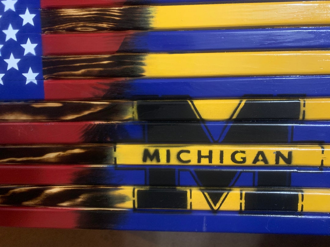 Michigan Wolverines Flag - Etsy