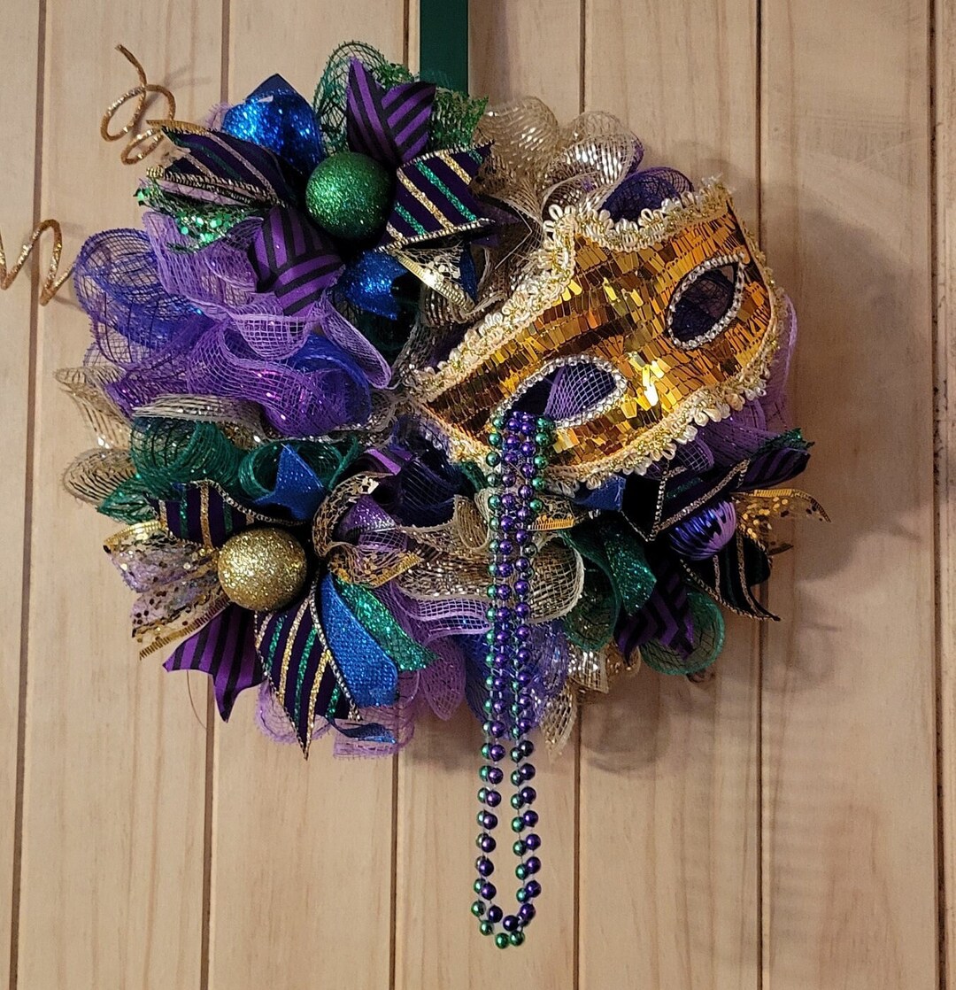 MARDI GRAS MINI 13 Curly Style Deco Mesh Festive Mardi Gras Wreath - Etsy
