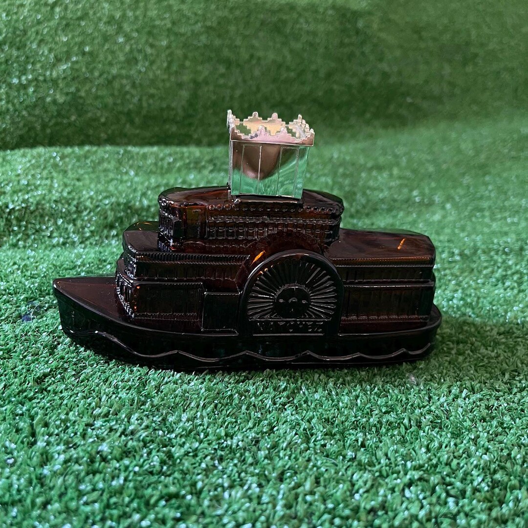 Vintage Avon 70's Side Wheeler Riverboat SS Natchez Decanter ...