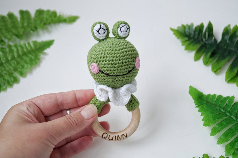 Frog Wood Ring Baby Rattle Baby First Rattle Toy Greenery - Etsy UK