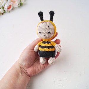 Honey Bee Baby Neutral Gift Set With Honey Bee Small Crochet Toy and ...