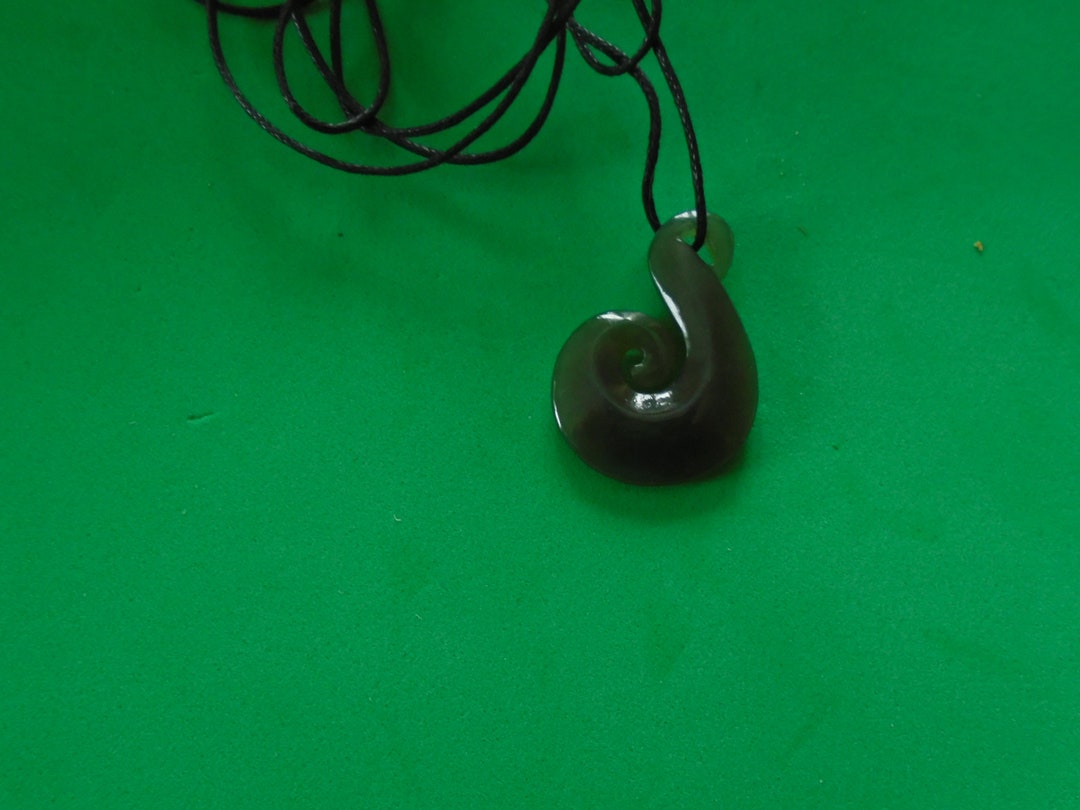 Maori Jade Fish Hook Pendant on a Adjustable Cord With a Green Jade ...