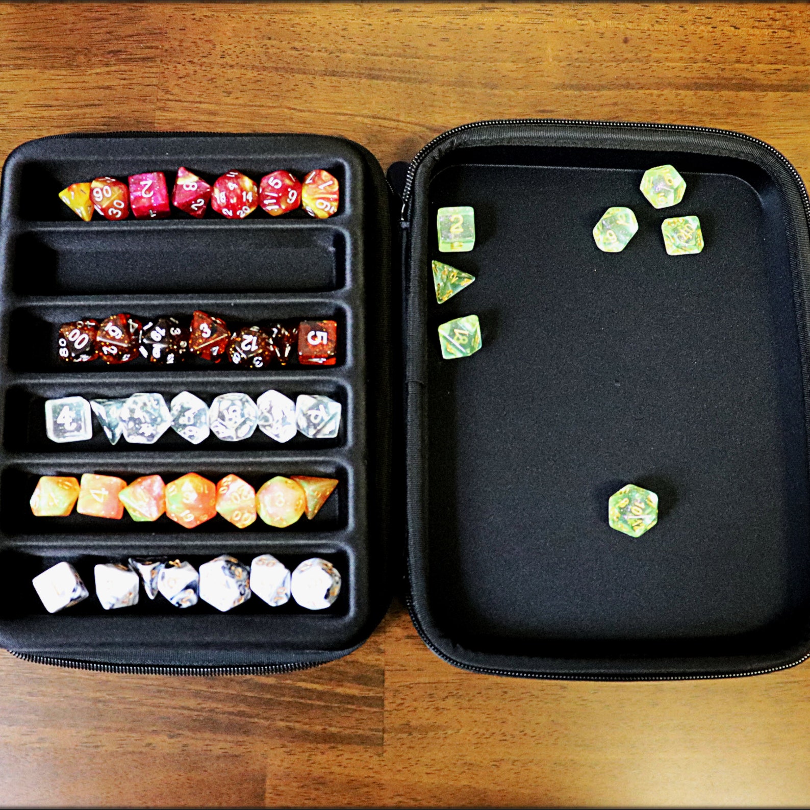 Diceology Archive 6 Set Dice Case & Tray - Etsy