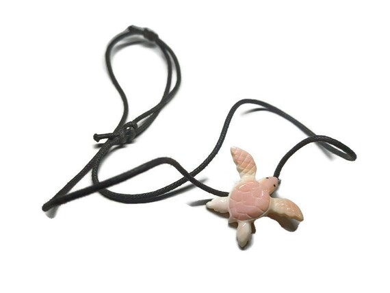 Vtg 80s Sea Turtle Shell Necklace on Cord | Etsy