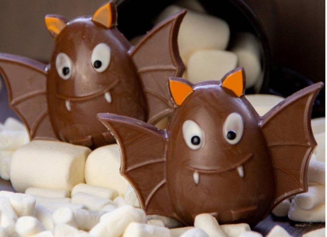 Bat Chocolate - Etsy