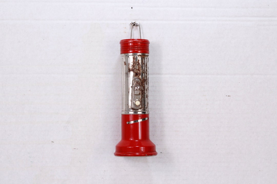 Vintage Nickel-plated Flashlight: 1960s Police Pocket Light - Etsy